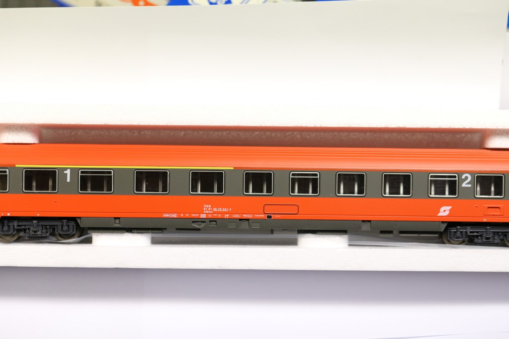 ROCO Personenwagen / ROCO coaches – Bodo Rasler